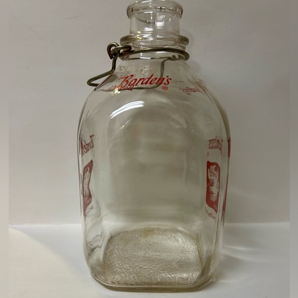 Accents | Vintage Borden 1 Gallon Glass Milk Bottle Elsie Cow Red Label Wire Metal Handle | Poshmark